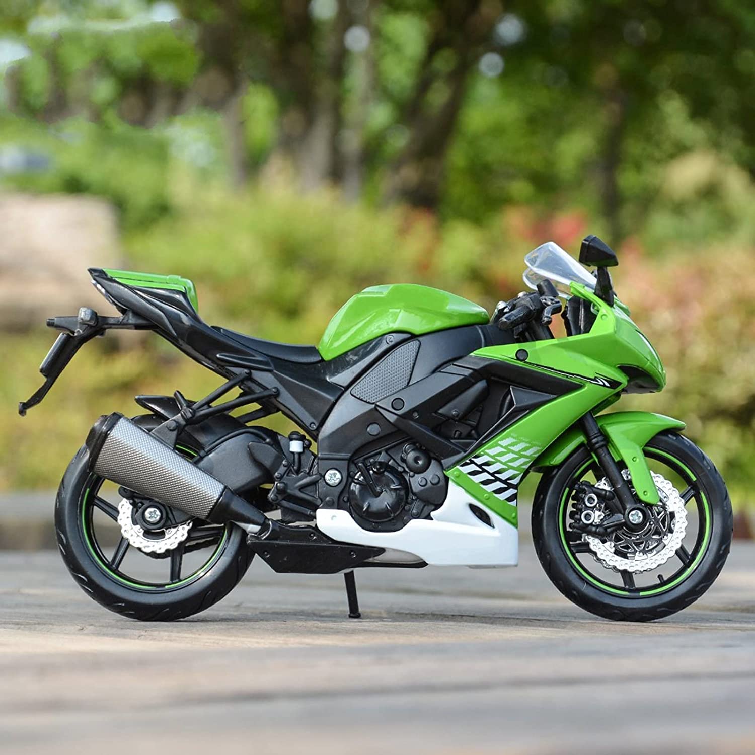 Kawasaki ZX-10R model motocykla skala 1:12 Maisto